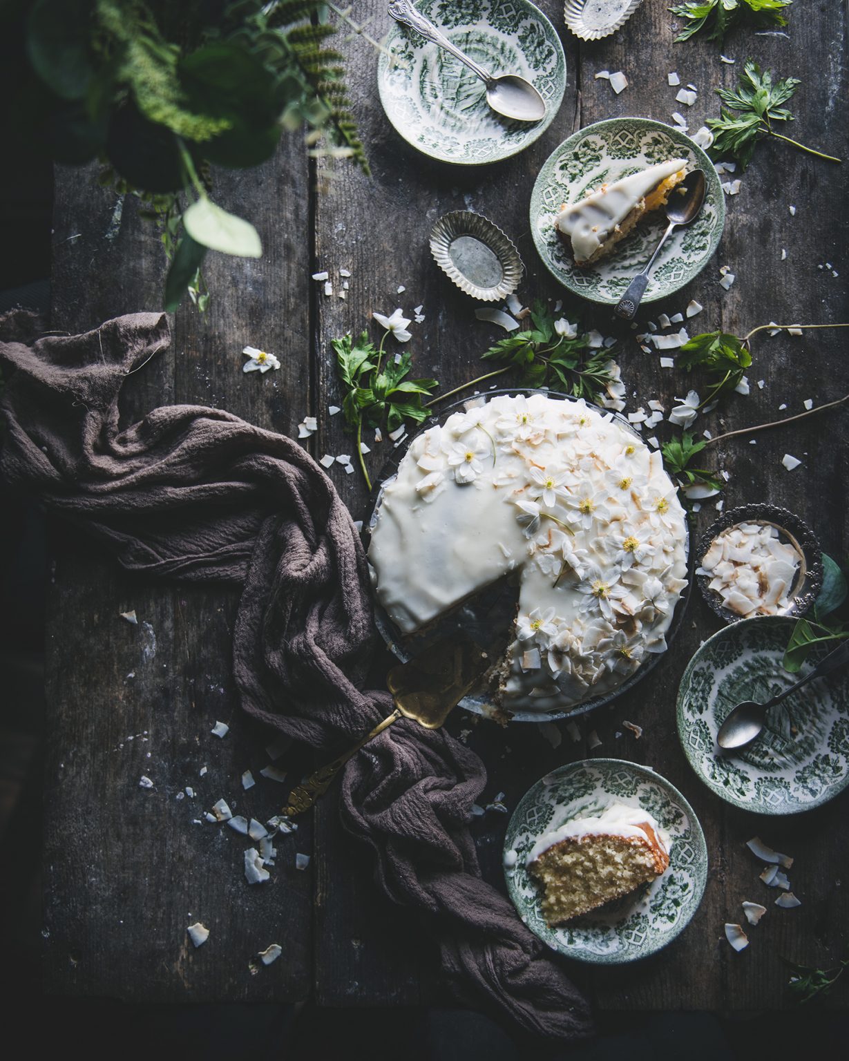 Dreamy & Moist Coconut Cake - Nordic Violet